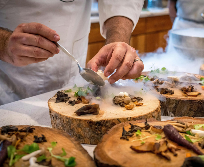 EXPERIENCED CHEFS FOR A SHOOT IN GERMANY