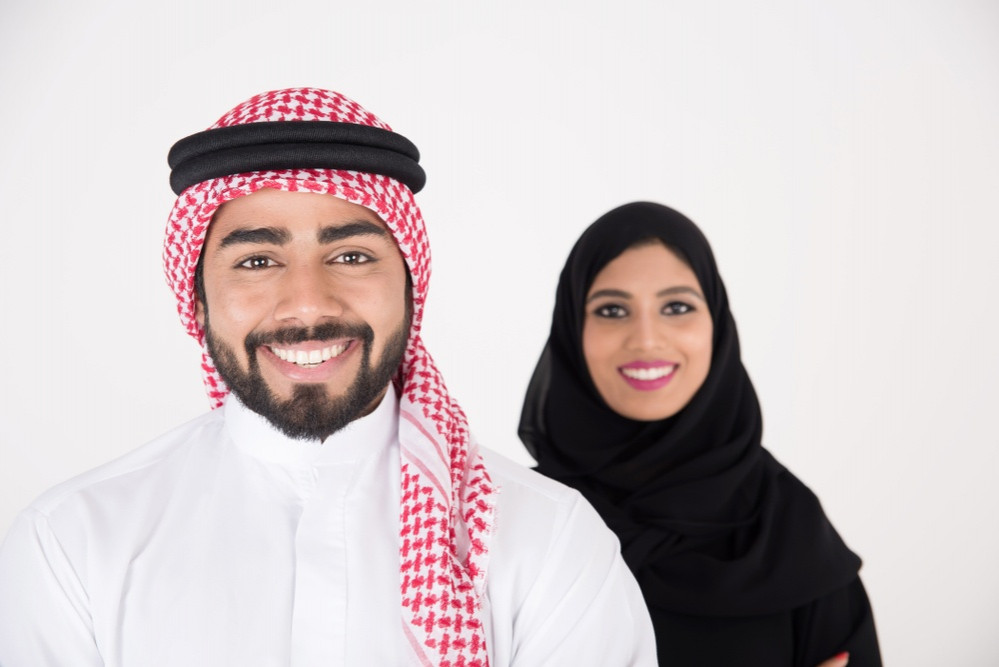 SAUDI NATIONAL PRESENTER FOR A STOCK MARKET APP